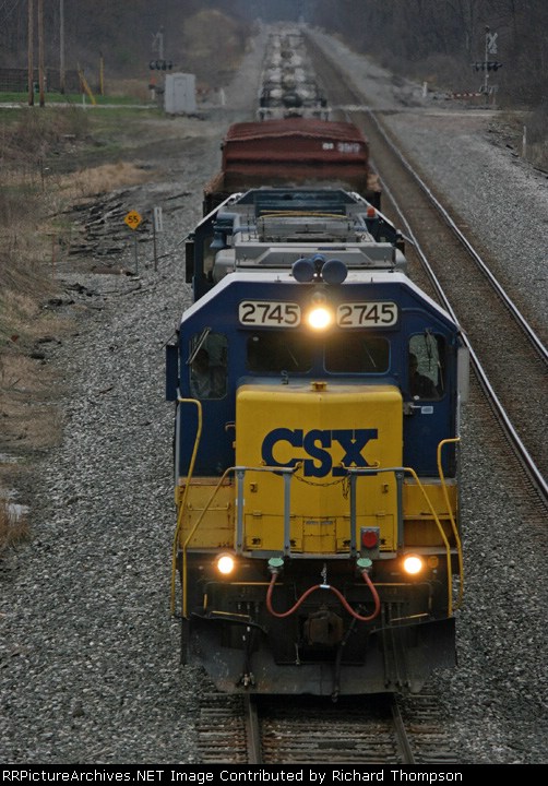 CSX 2745